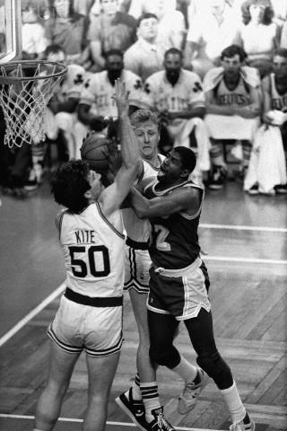 The Unlikeliest Hero: How Greg Kite Flew over LA in Game 3 of the 1987 ...