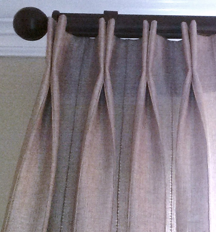 The Drapery Shop: The Perfect Pleat on Zip Rods