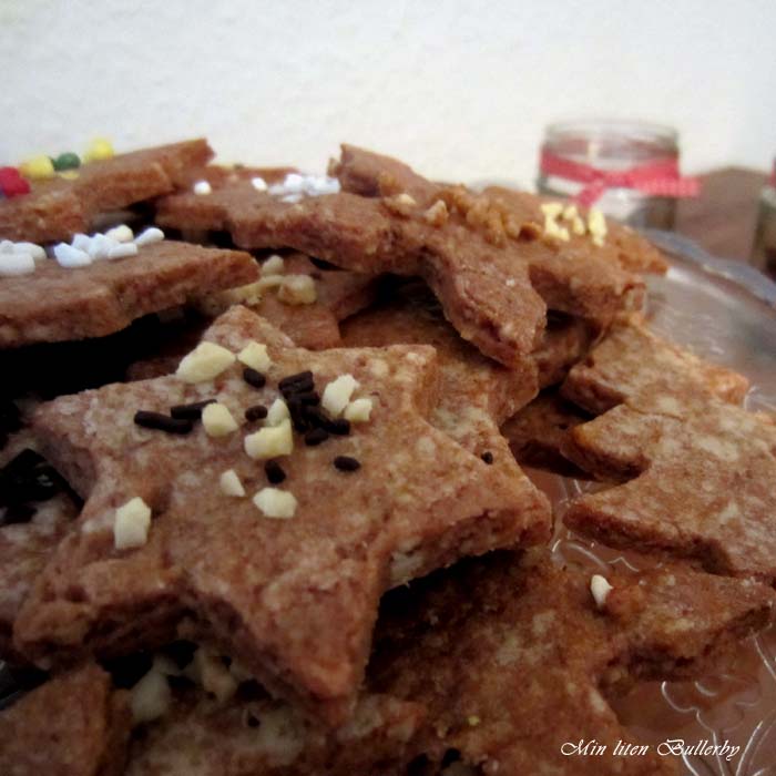 Min liten Bullerby: Noch mehr Plätzchen, Deko und eine gute Tat