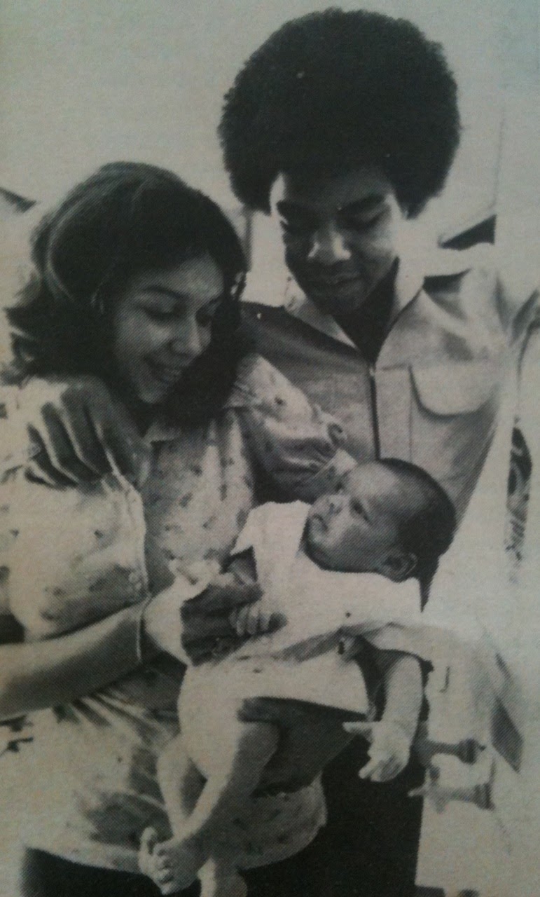 Welcome To 3TAndPoppaT`s FanBlog: Taj baby pics