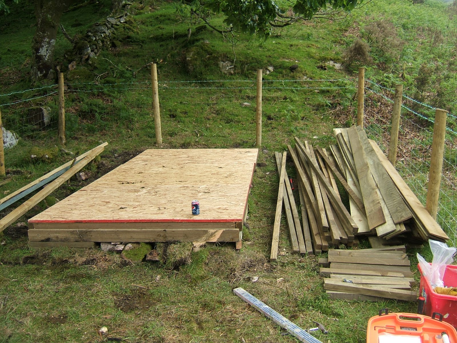 Huts 'N' Stuff: How to build a bird hide half way up a mountain (in the ...