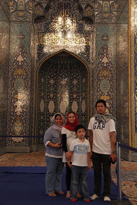 Life's journey in words: The Gigantic Sultan Qaboos Grand Mosque