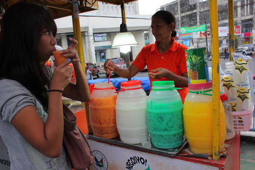 PINOYLAMANGCHAN: Palamig o Samalamig?