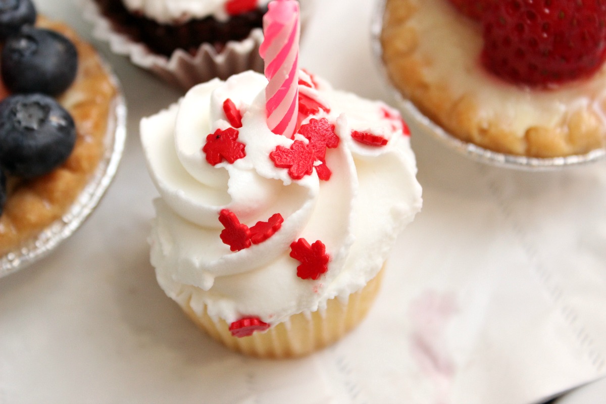 nJARS: PHOTOS: Canada Day Treats