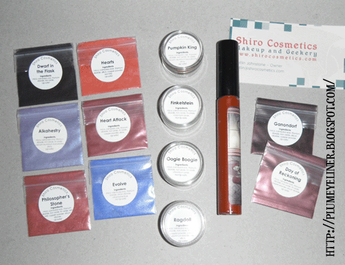 The Plum Eyeliner: Swatches: Shiro Cosmetics Eye Shadow Samples