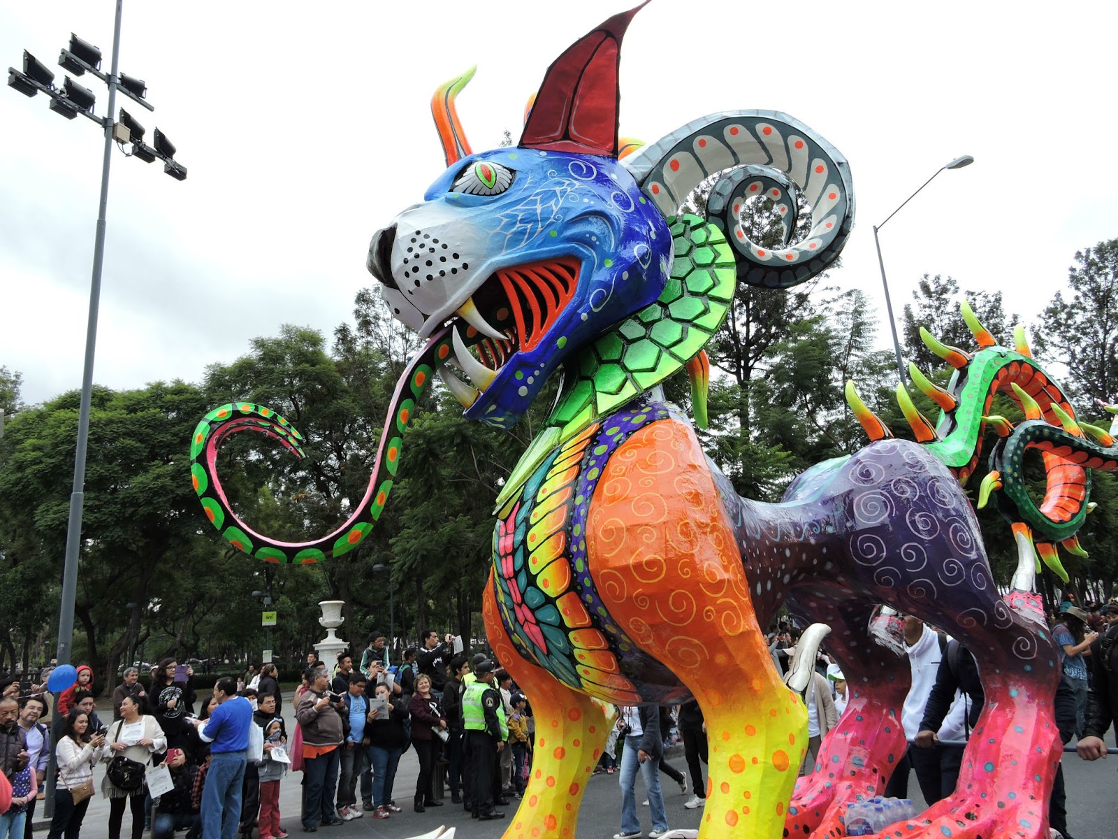 CONOCER MÉXICO POCO A POCO: - Los alebrijes de Arrazola, Oaxaca
