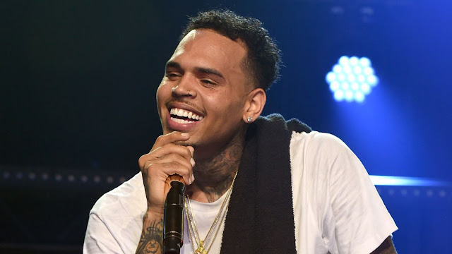 CHRIS BROWN SE TORNA O ARTISTA MASCULINO NEGRO COM MAIS VISUALIZAÇÕES ...
