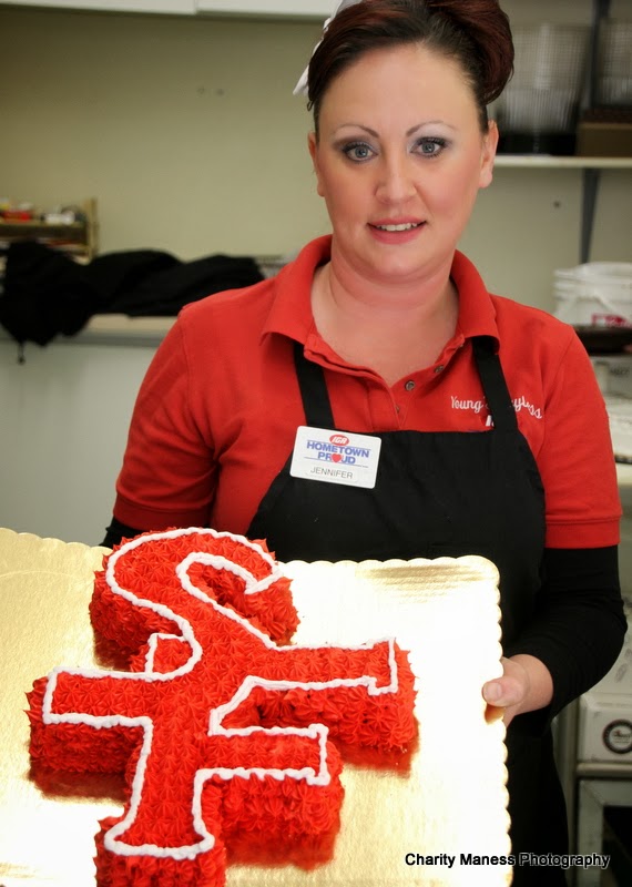 Copper Gazette: New Cake Decorator puts professional/personal touch on ...