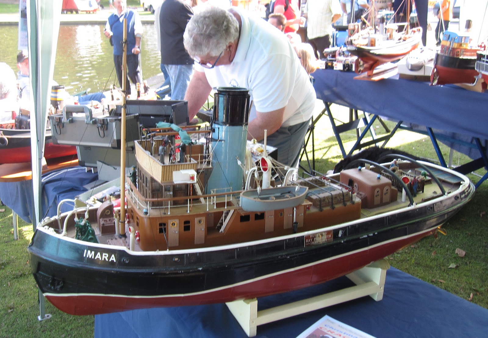 Trains and Boats and Planes: Wilton Kirklees Model Boat Show 9th Sept 2012