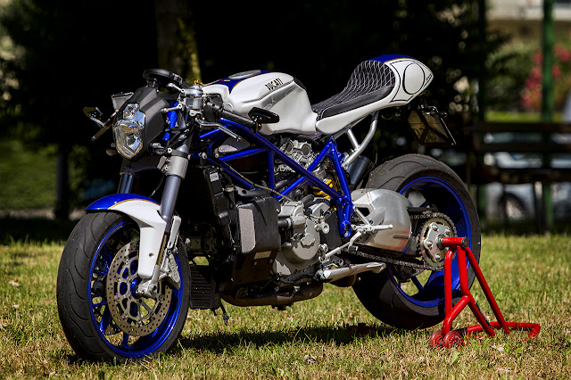 Il Ducatista - Desmo Magazine: 999 Special