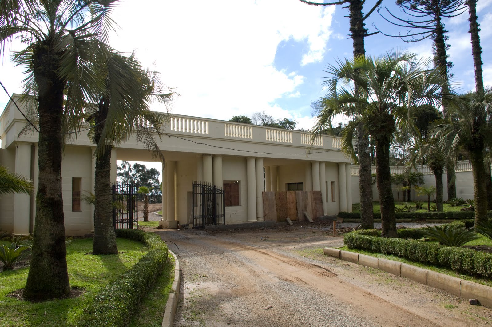 Teoria e História da Arquitetura: Villa Bella Exclusive - Valioso como ...