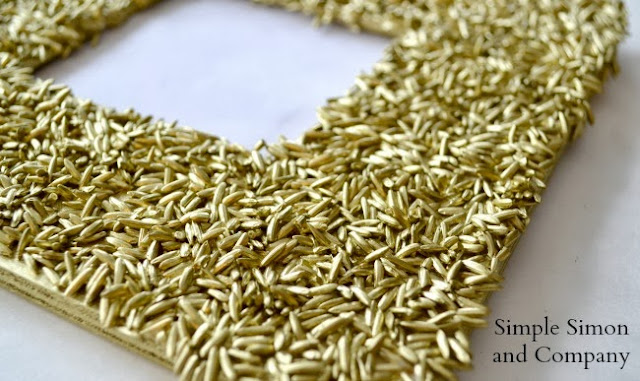 DIY Gold Frames (that kids of all ages like to make) - Simple Simon and ...