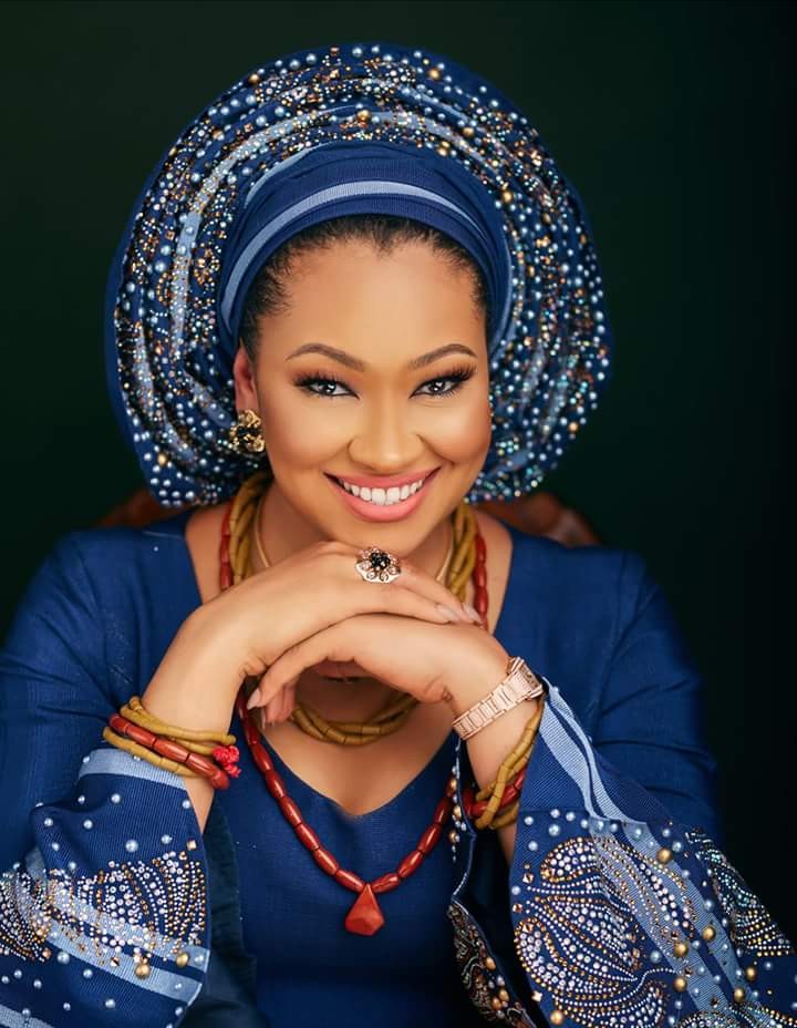 2019: Natasha sets the pace, unveils biography, educational documents