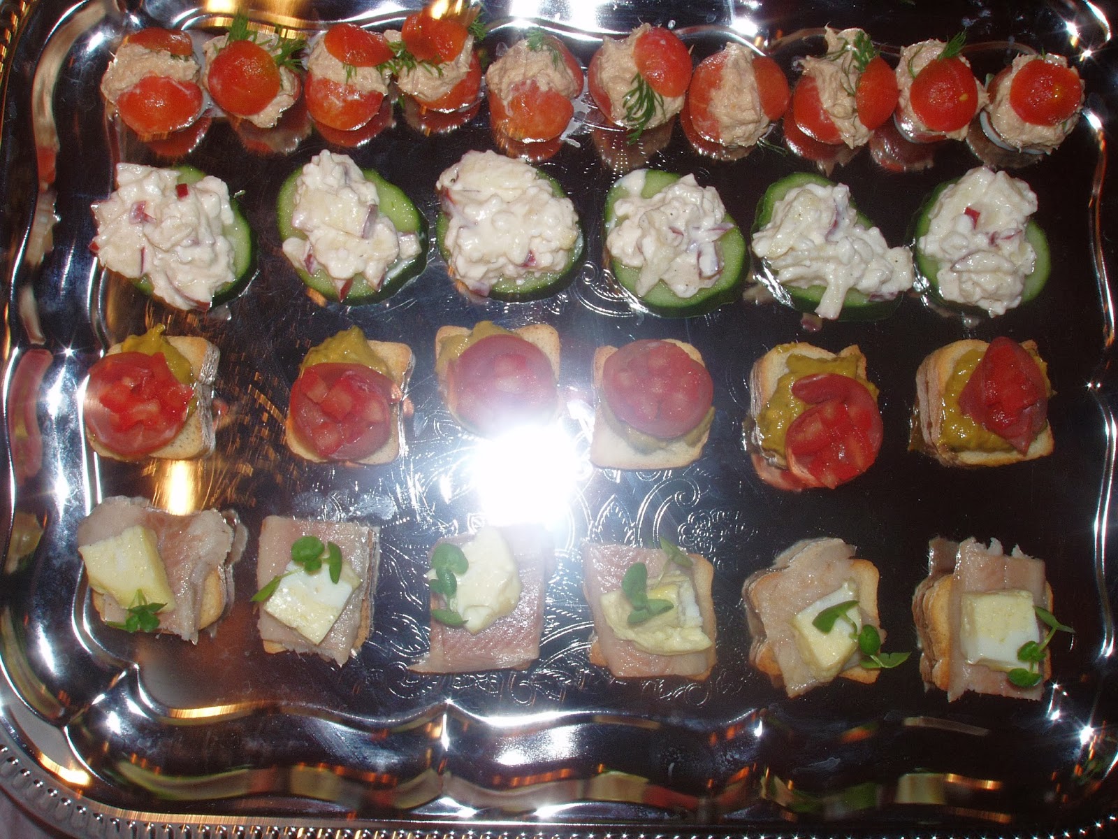 Serviceassistent: Canapeer