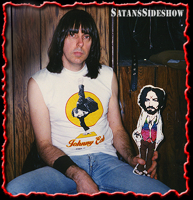 BN Fanzine: Johnny Ramone en: -Charles Manson- es como Hitler, solo que ...