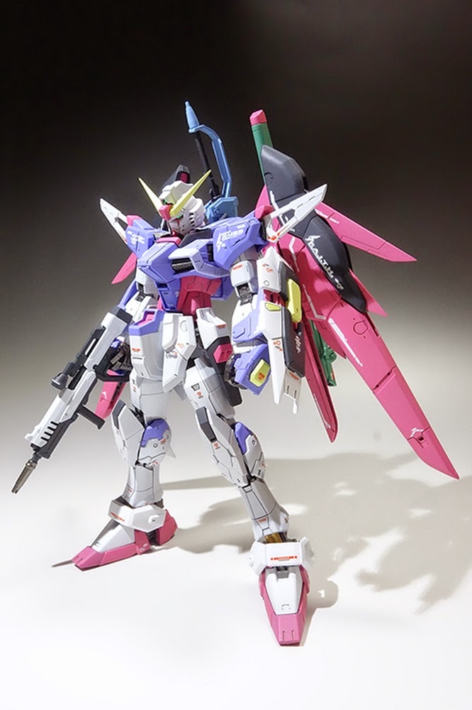 Custom Build: RG 1/144 Destiny Gundam with Wings of Light