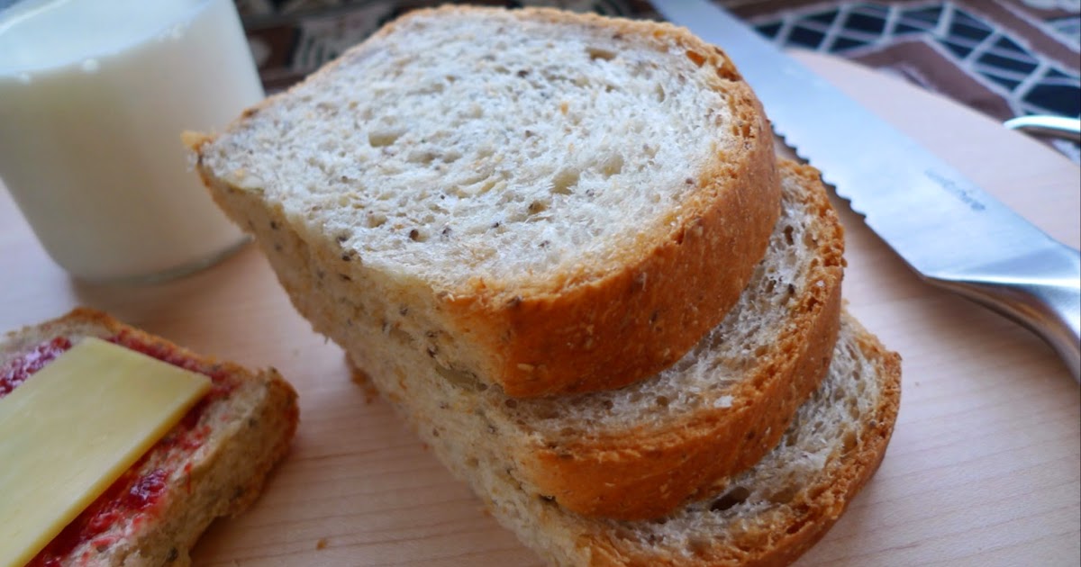 Minty's Kitchen: Wholemeal Seeded Bread