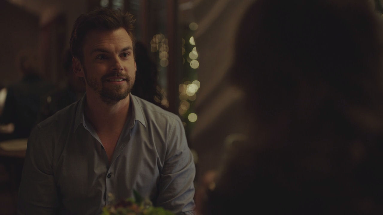 Tommy Dewey, Chace Crawford & Tom Archdeacon on Casual (2017) ~ DC's ...