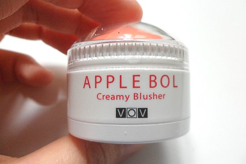 Fashion Holic: VOV Apple Bol Creamy Blusher