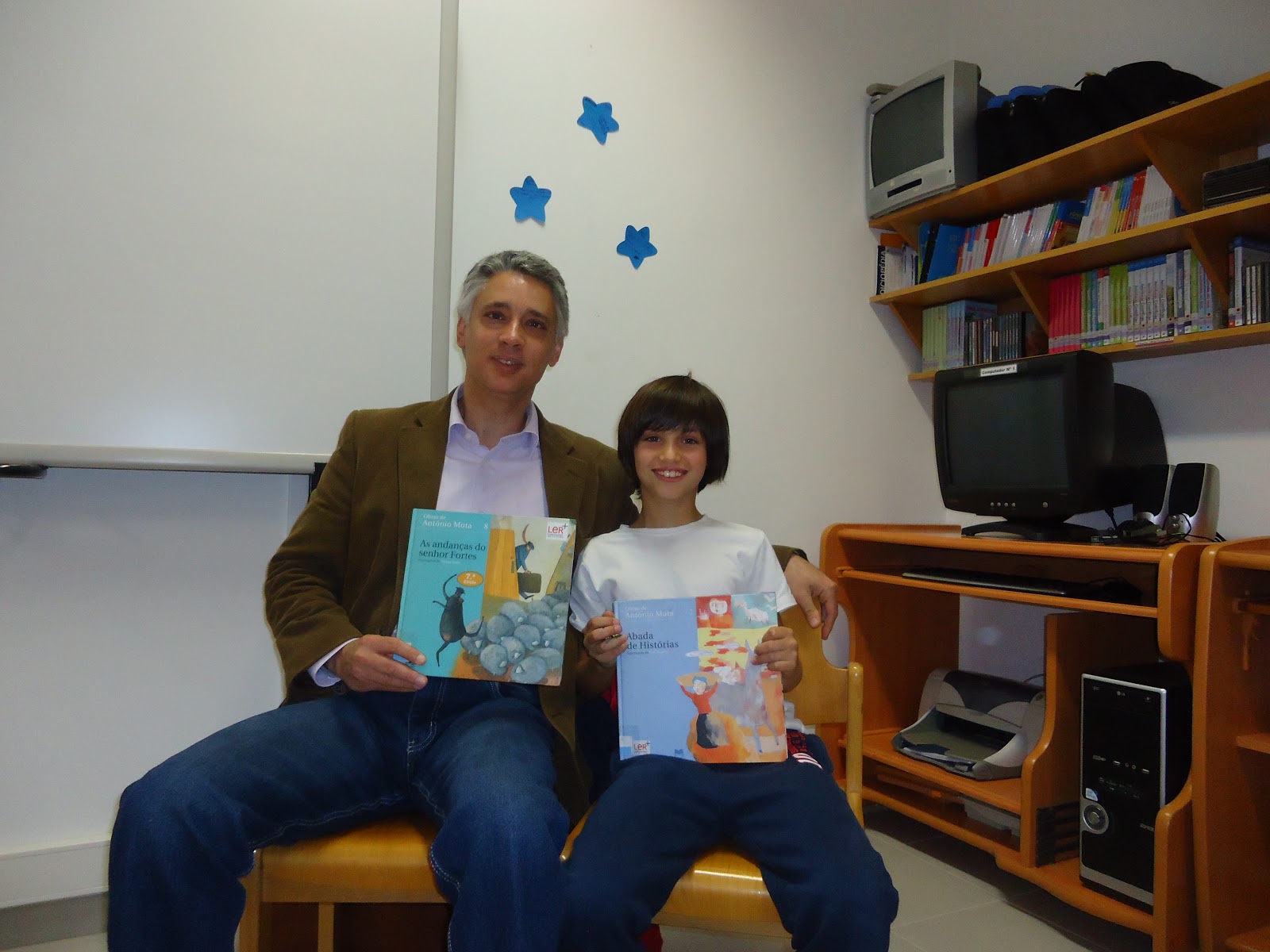 Biblioteca Escolar EB1/JI Major David Neto e JI do Fojo: 2013