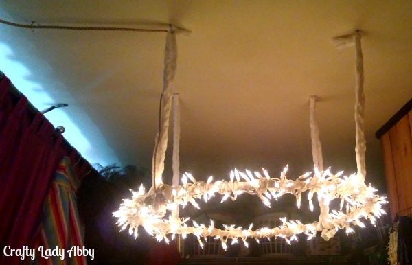 HOME DECOR DIY: Hula Hoop Chandelier Light
