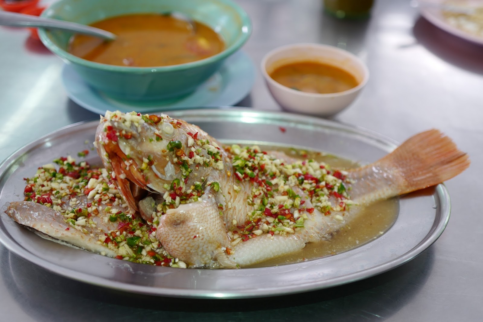 JE TunNel: FOOD for Thought @ Betong, Thailand!