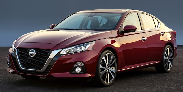 Nissan Altima estreia sua sexta geração no Salão de Nova York