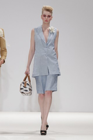 Modas y Modelos: En Londres los Mejores Vestidos de Danilo Gabrielli ...