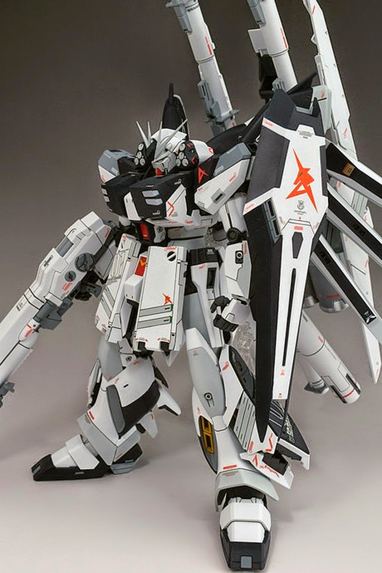 Gundam Family: MG 1/100 Hi-Nu Gundam Ver KA HWS Custom Build