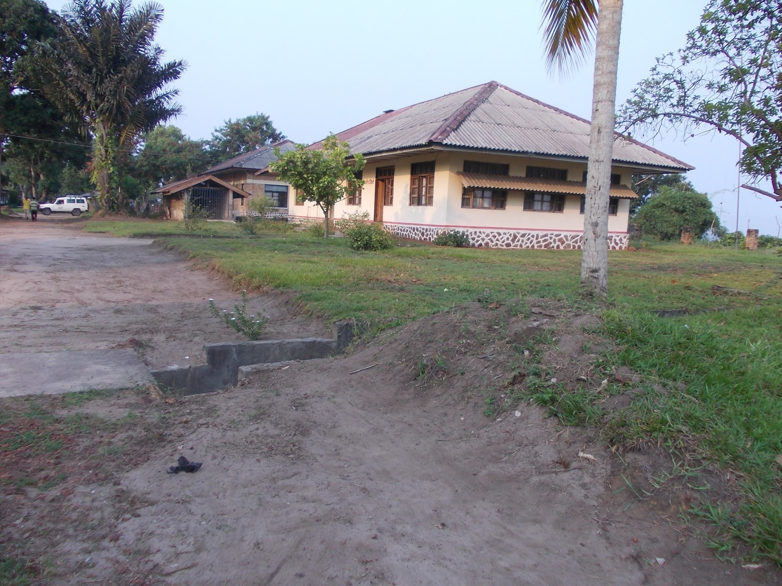 DIOCESE D'INONGO: juin 2013