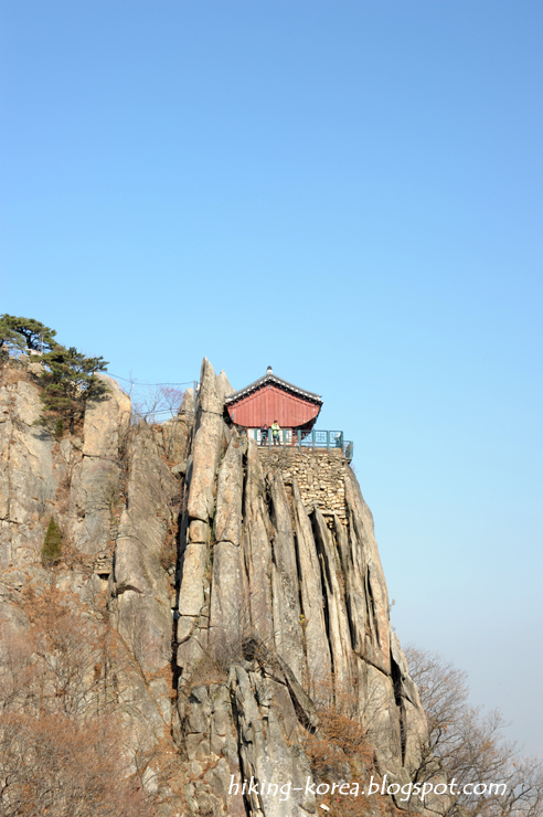Hiking, Trekking, Local Tour in Korea: Gwanaksan (Gwanak mountain ...