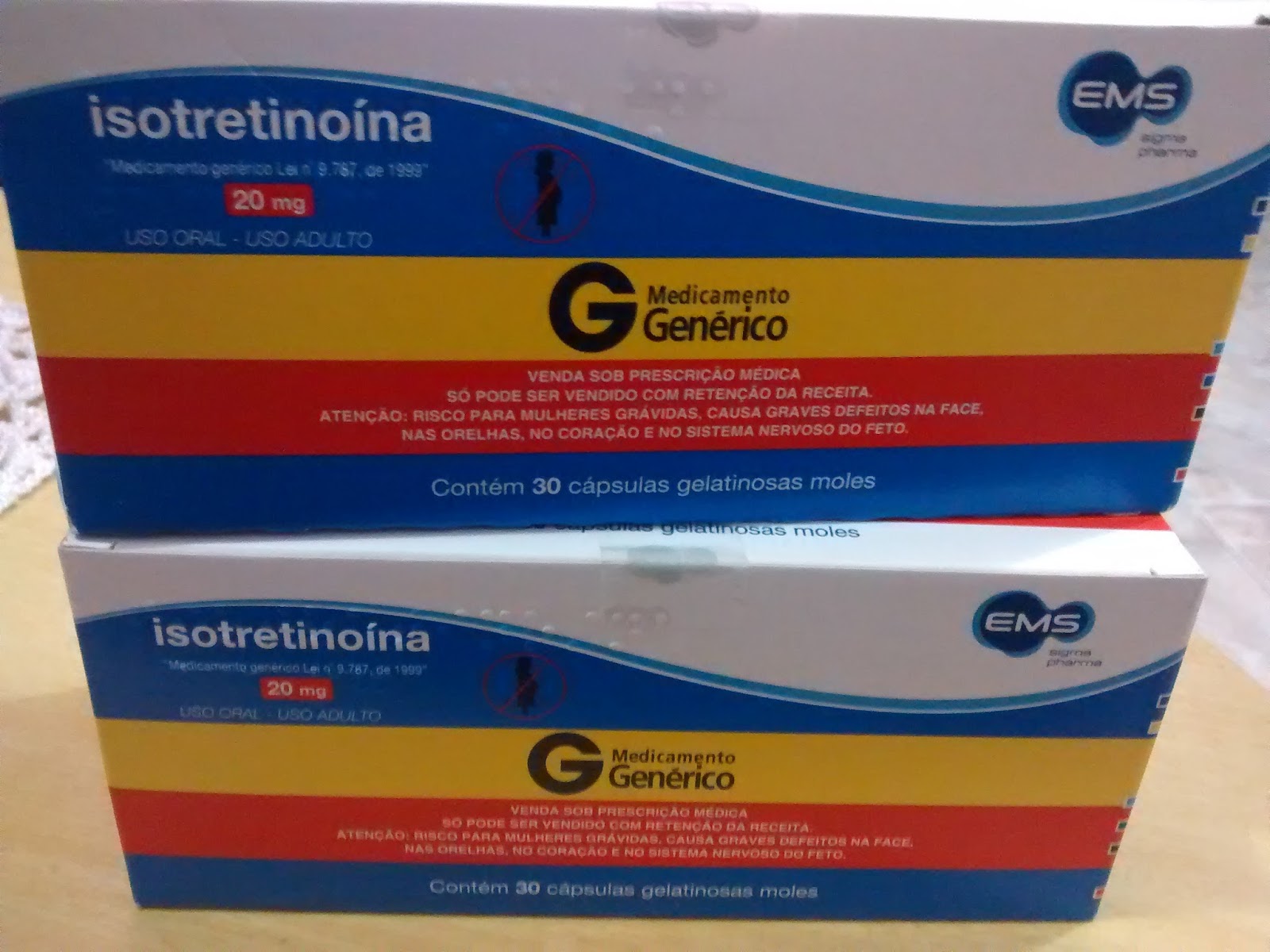 A vida de uma ex roacuteira: Sobre as marcas da Isotretinoina