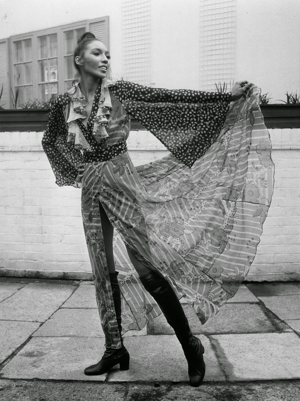 Moda de los ´70. Acapulco Gold, 1970. Una modelo que lleva 'Acapulco ...