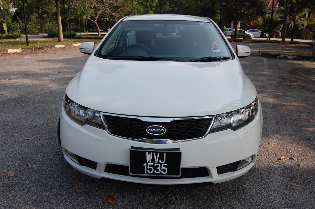 2011 Naza-Kia Forte 2.0 tested