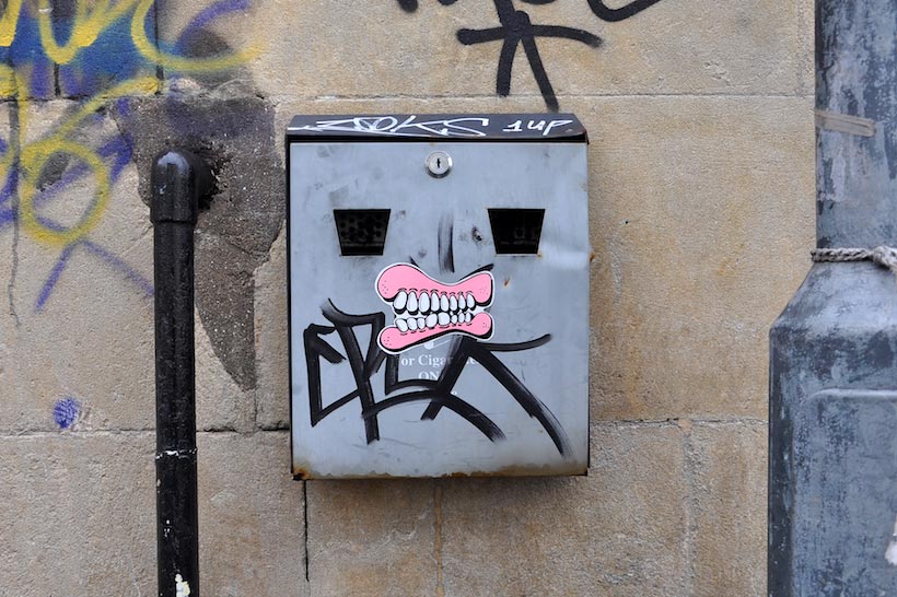 Street Art By ArtFlyMovie: SWEET TOOF - Street Art from London