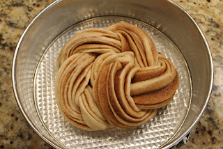 Step by Step Gourmet: Cinnamon Rose Bread