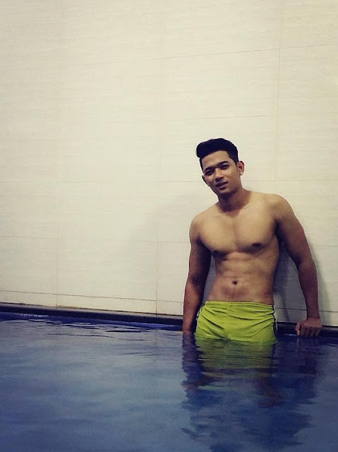 M y a n m a r H u n k s: R War Linn and Htoo Ant Lwin