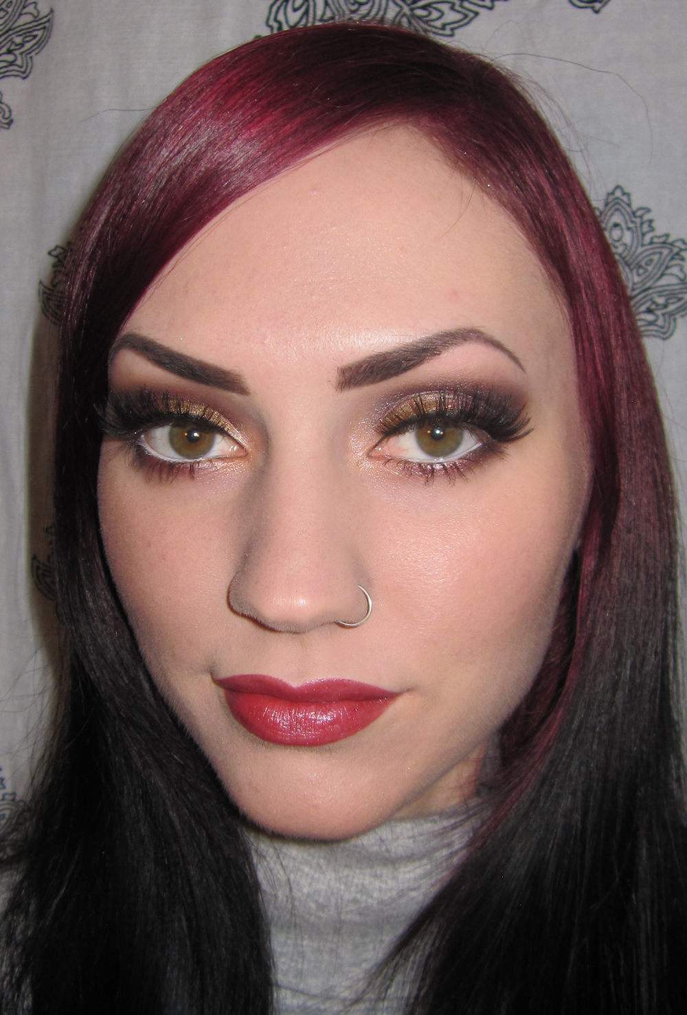 Glitter is my Crack: Burgundy/Wine Makeup look with Sobe Botanicals