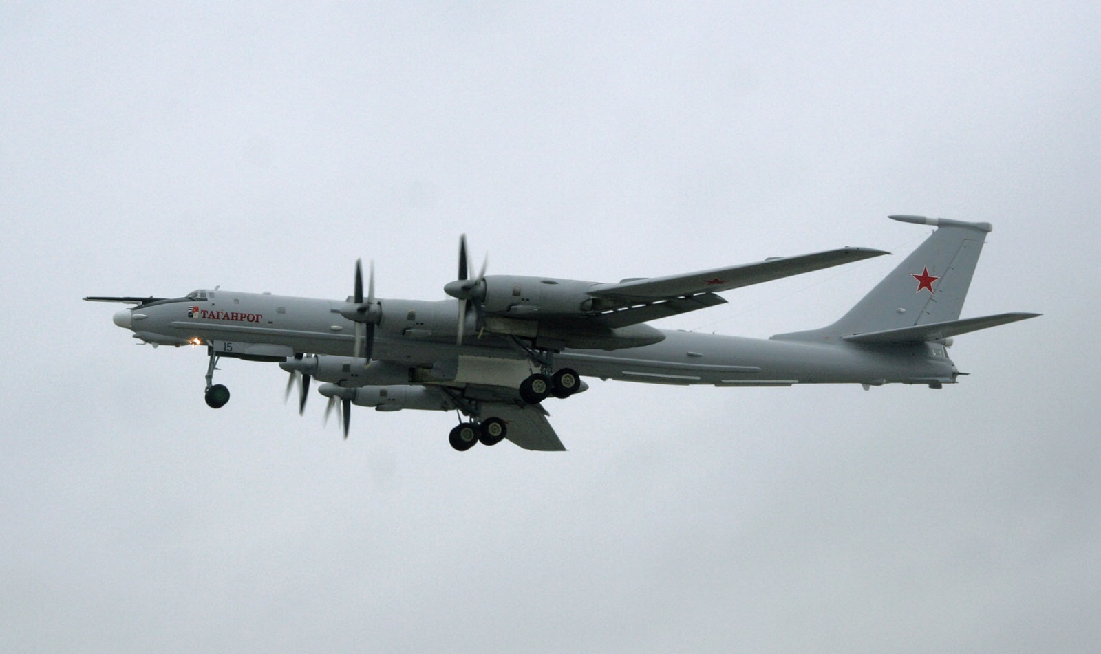 Naval Open Source INTelligence: Crews of long-range ASW aircraft Tu-142 ...
