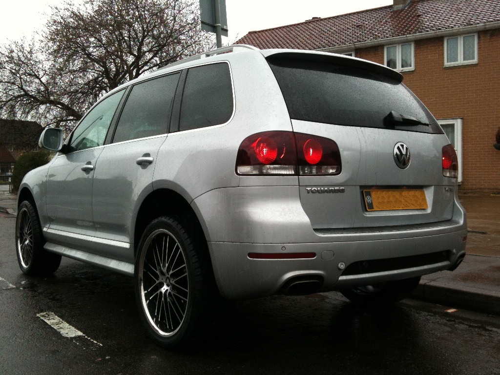 .: VW TOUAREG V6 TDI 22" VALENZA ROMA WHEELS......