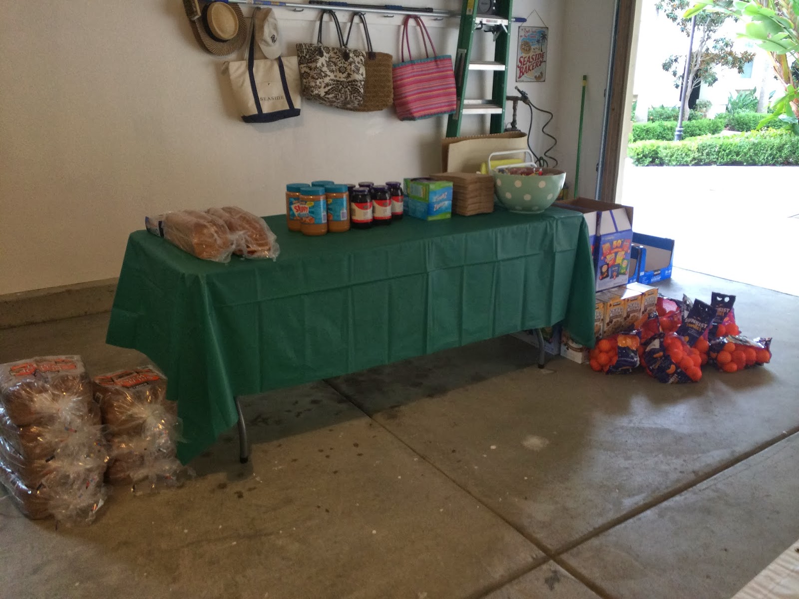 Kendra's Favorite Things: 4th Annual Homeless Sack Lunch Event... a ...