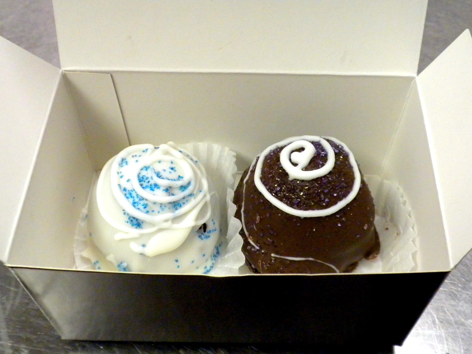 I've Gotta Guy: Monica's Bundt Cake Co.