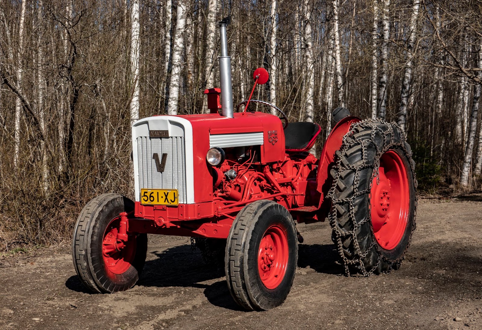 Terapiatraktori: Valmet 565 -65 myytävänä - MYYTY
