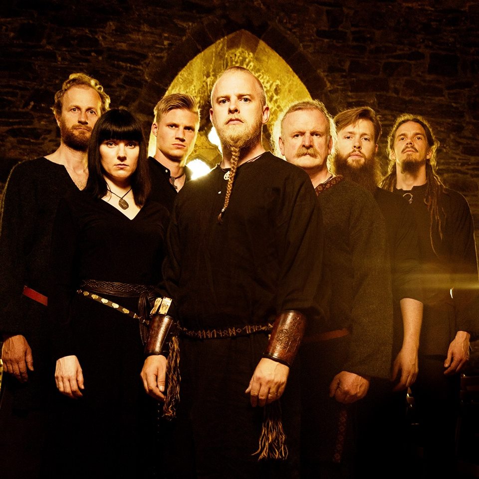 Blogando Metal: Resenhas: Wardruna - Runaljod: Ragnarok (2016 - 2017)
