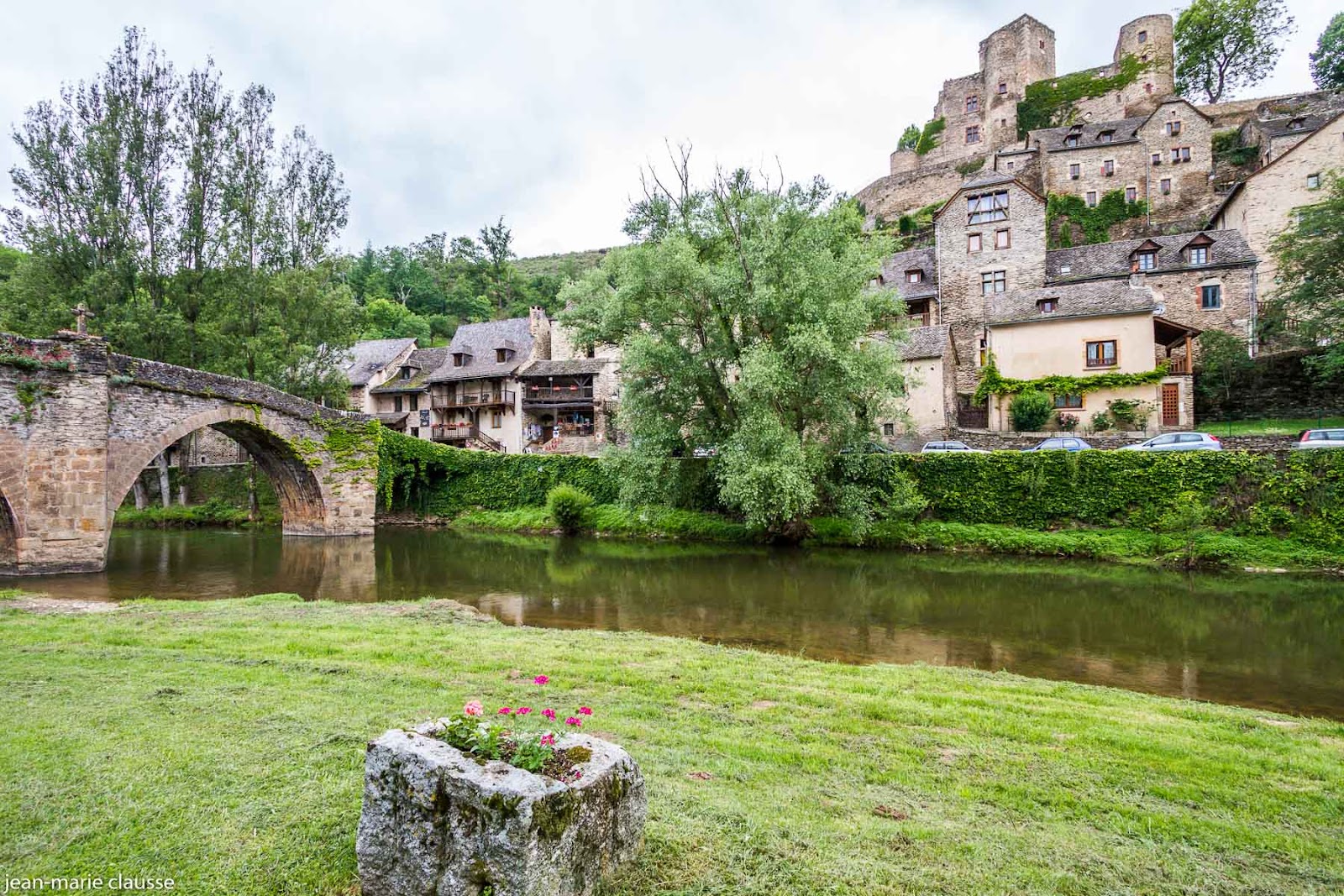 Découvrir la France en photos: 9 - BELCASTEL. (Aveyron - 12)