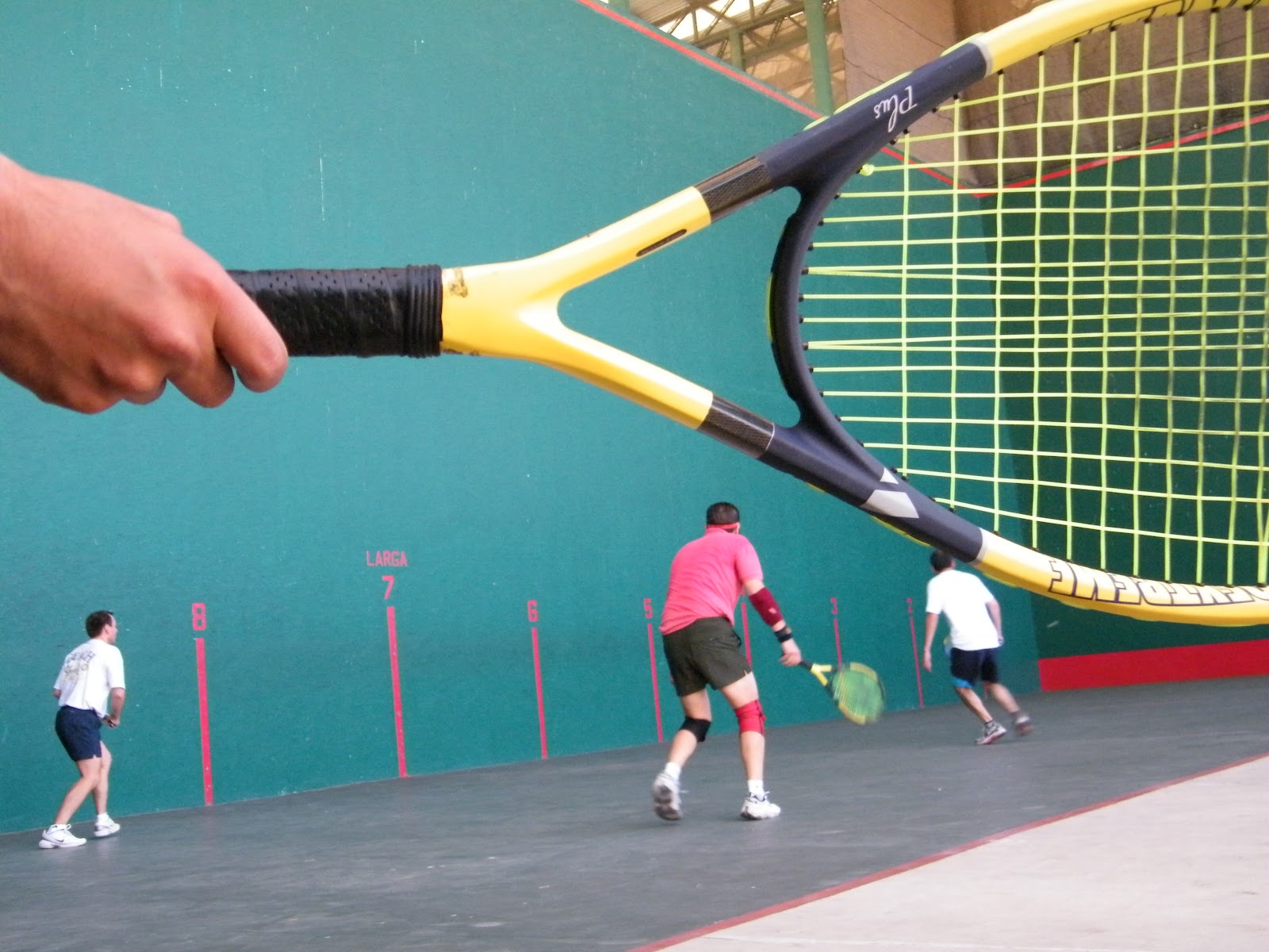 Frontenis del día del padre en Futurama - Agssports