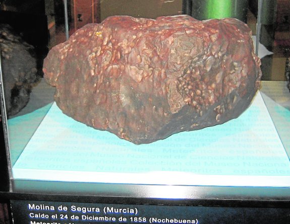 Ágora Digital: LA LEYENDA DEL METEORITO