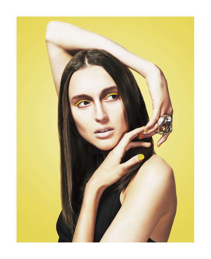 Funky Chic: Matching Makeup and Nails! - Bisous, Brittany