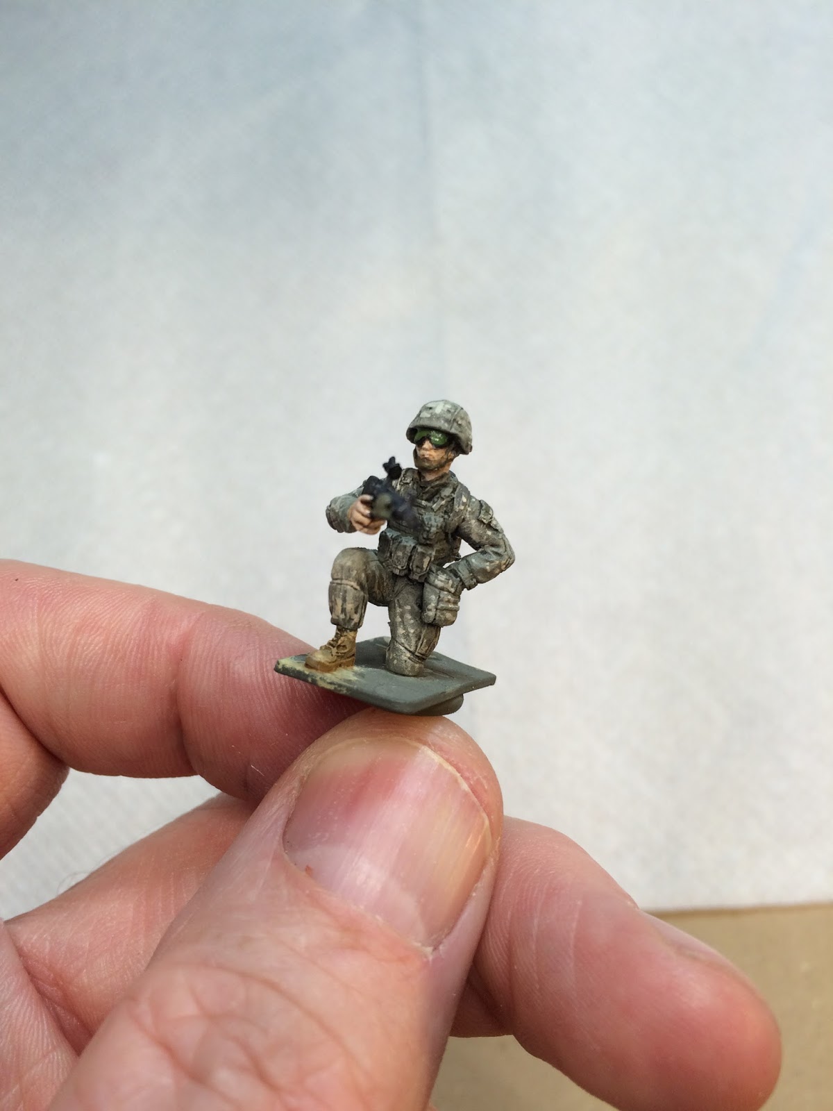 Aloha Rover's Ramblings: 28mm Empress Modern US Army Figure in ACU