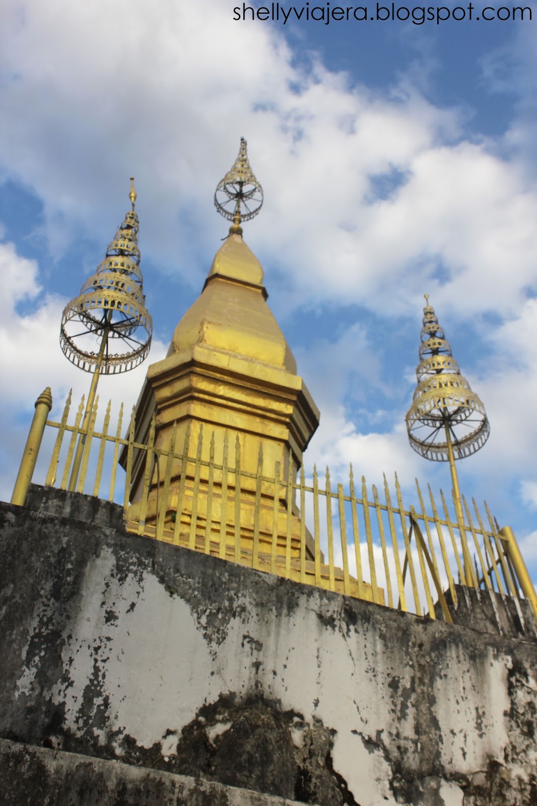 Backpacking LAOS: Cheap & Easy Travel for 5 Days in Vientiane and Luang ...